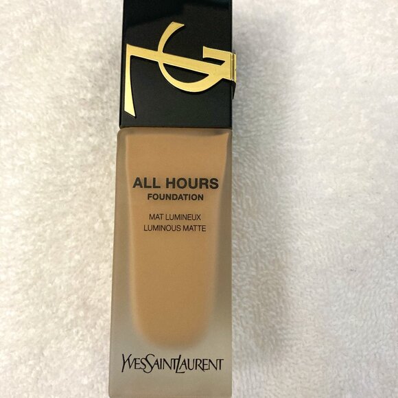 Yves Saint Laurent | Makeup | Ysl All Hours Foundation Shade Mn4 84 Fl ...